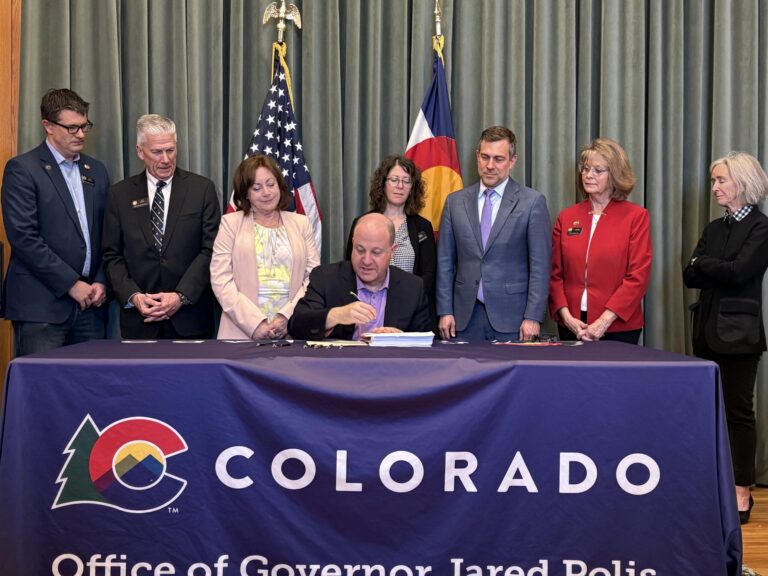 Denver Water approves drought pricing, will apply to May usage ...