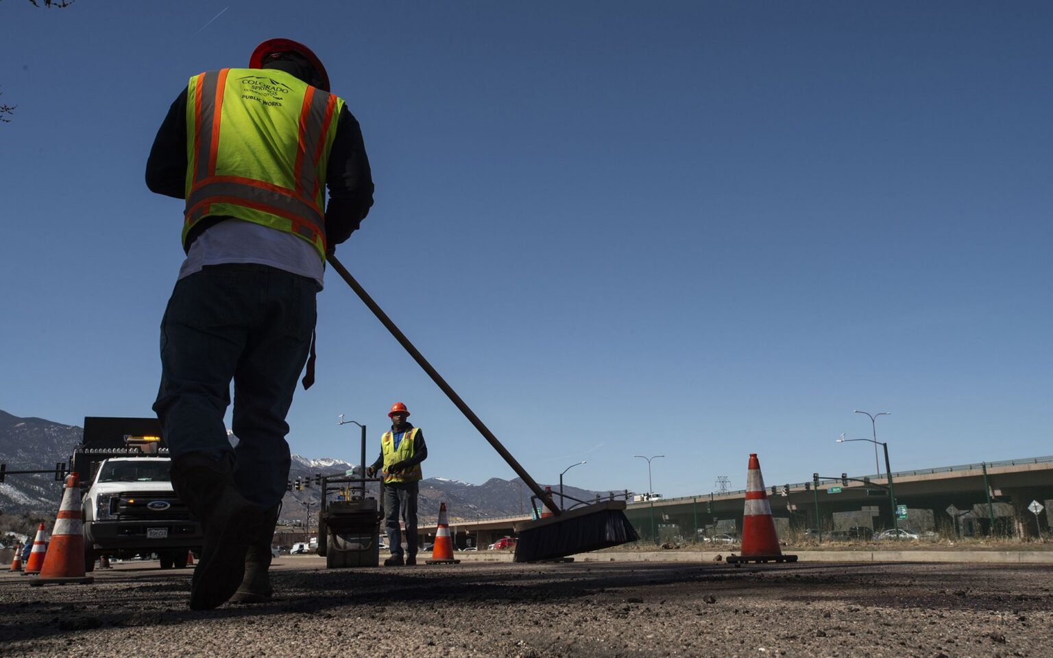 Colorado lawmakers pass bill negating road-funding ballot measure ...